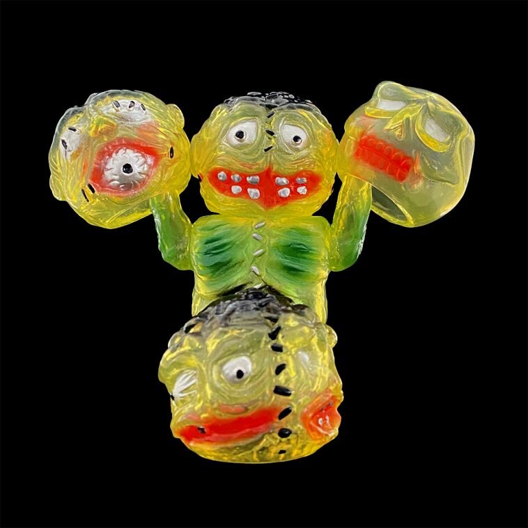 HALLOWEEN CADAVER BALLS by Splurrt - The Toy Chronicle